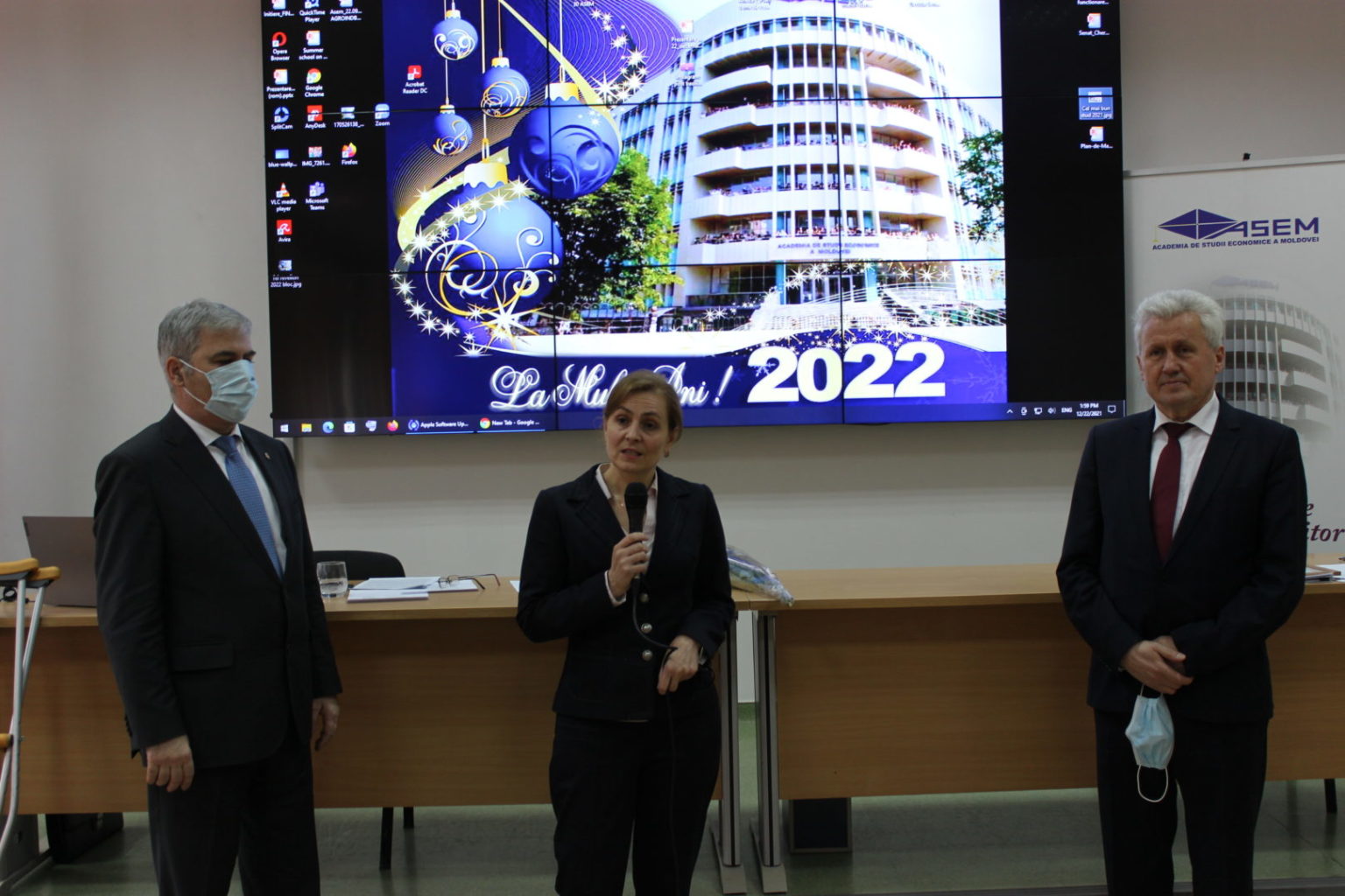 ASEM și-a desemnat cei mai buni profesori ai anului 2021 - ASEM